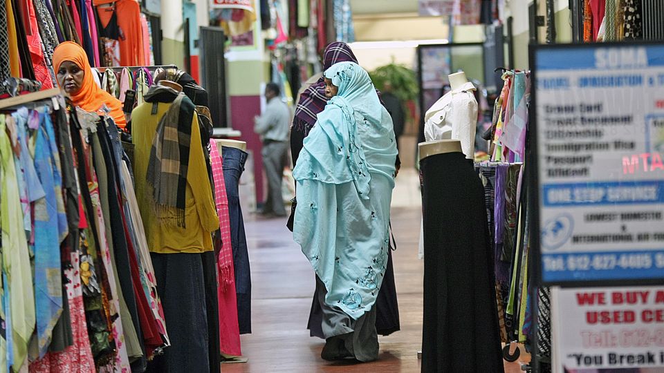 Anxiety grips Minneapolis’s Somali community as immigration agents zero ...