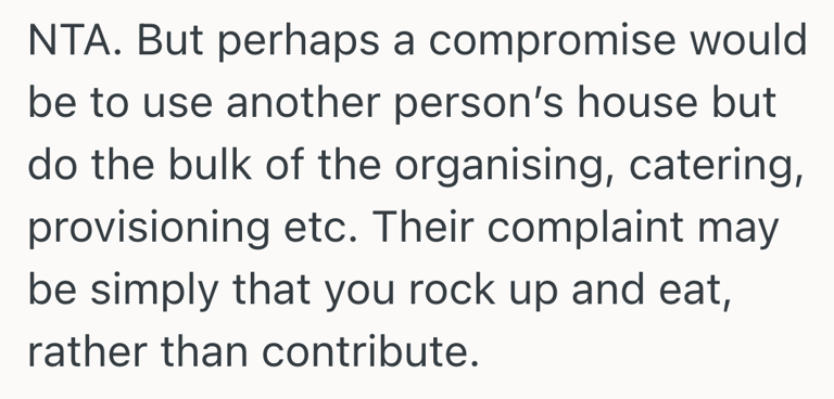 Apartment resident is under pressure to host Thanksgiving in her ...