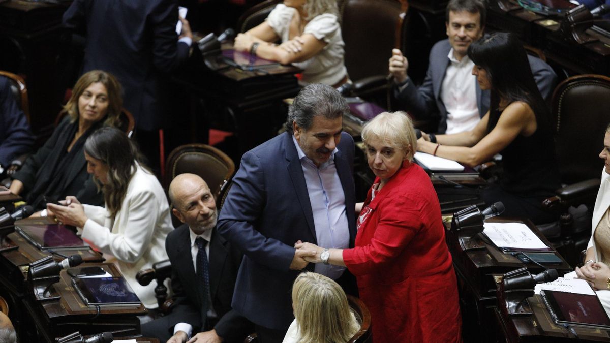 La oposición está a pocos votos de voltear el DNU de la SIDE