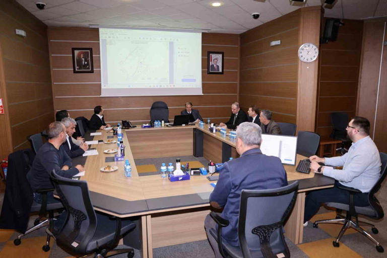 Kocaeli’de kural tanımayan 137 şoföre 404 bin lira ceza