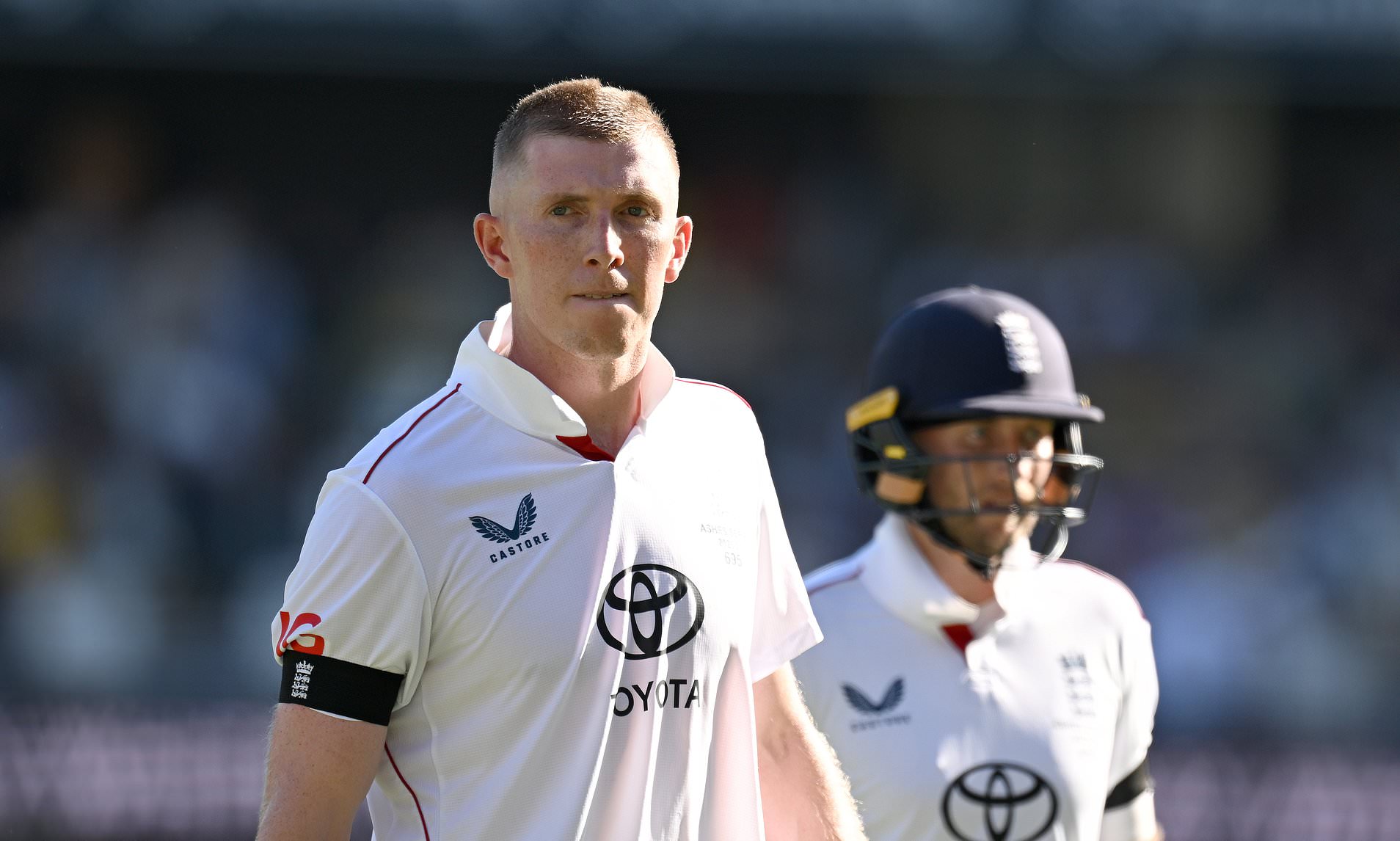 Ashes breakfast: Crawley turns heads and why the journey to the Gabba ...