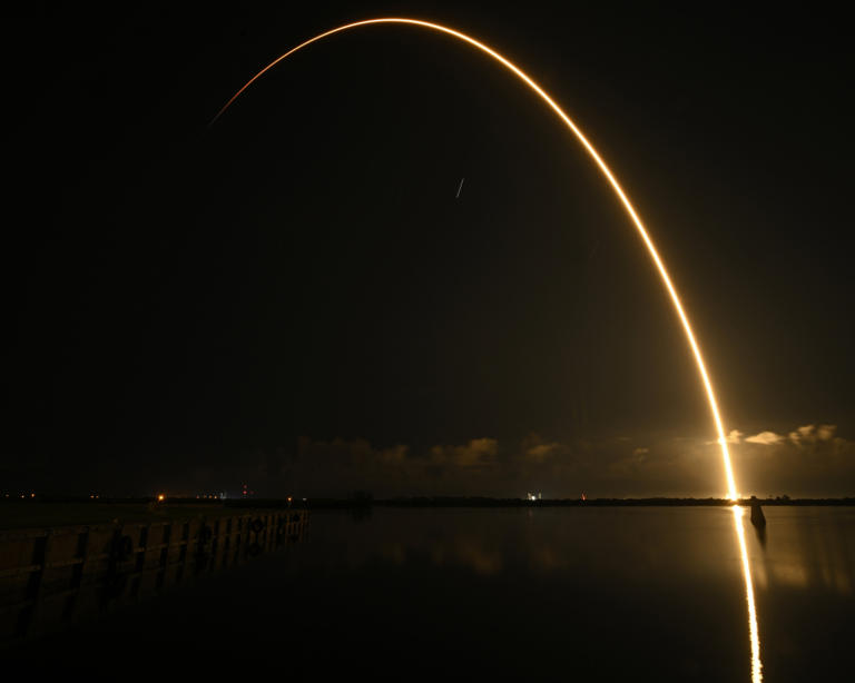 매력적인 스타링크, 정작 韓 LCC는 고민이라는데