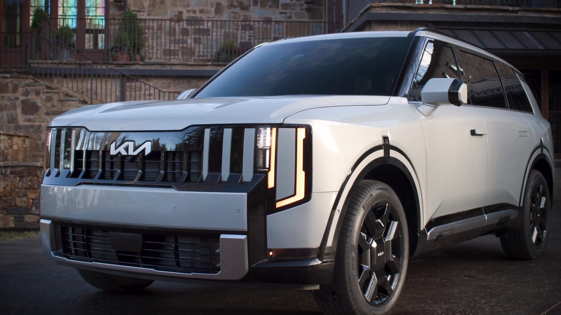 2027 Kia Telluride SXP turbo-hybrid design preview