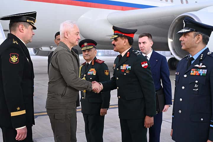 Putin India visit live updates: Rajnath Singh meets Russian defence ...