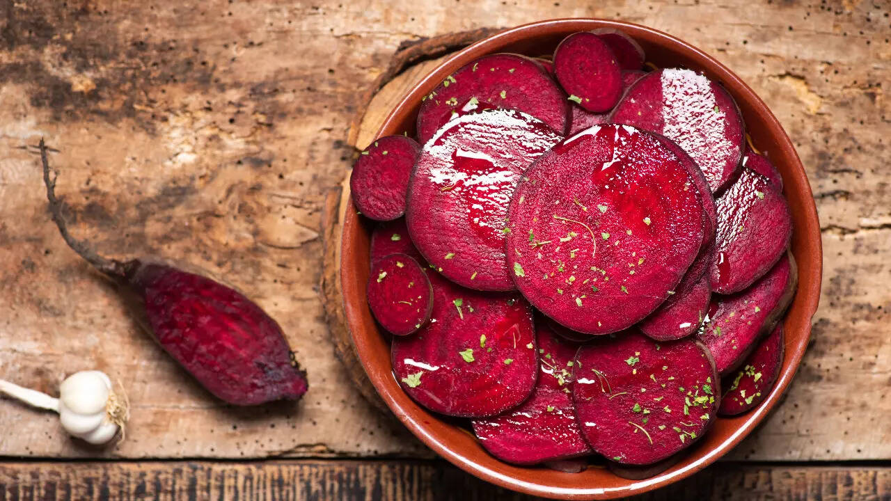 Side effects of common superfoods and right way to eat