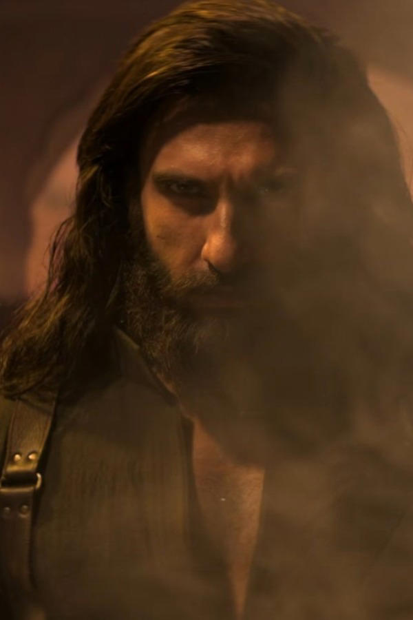 'Not a commercial commodity' Maj. Mohit Sharma's parents demand stay on ...