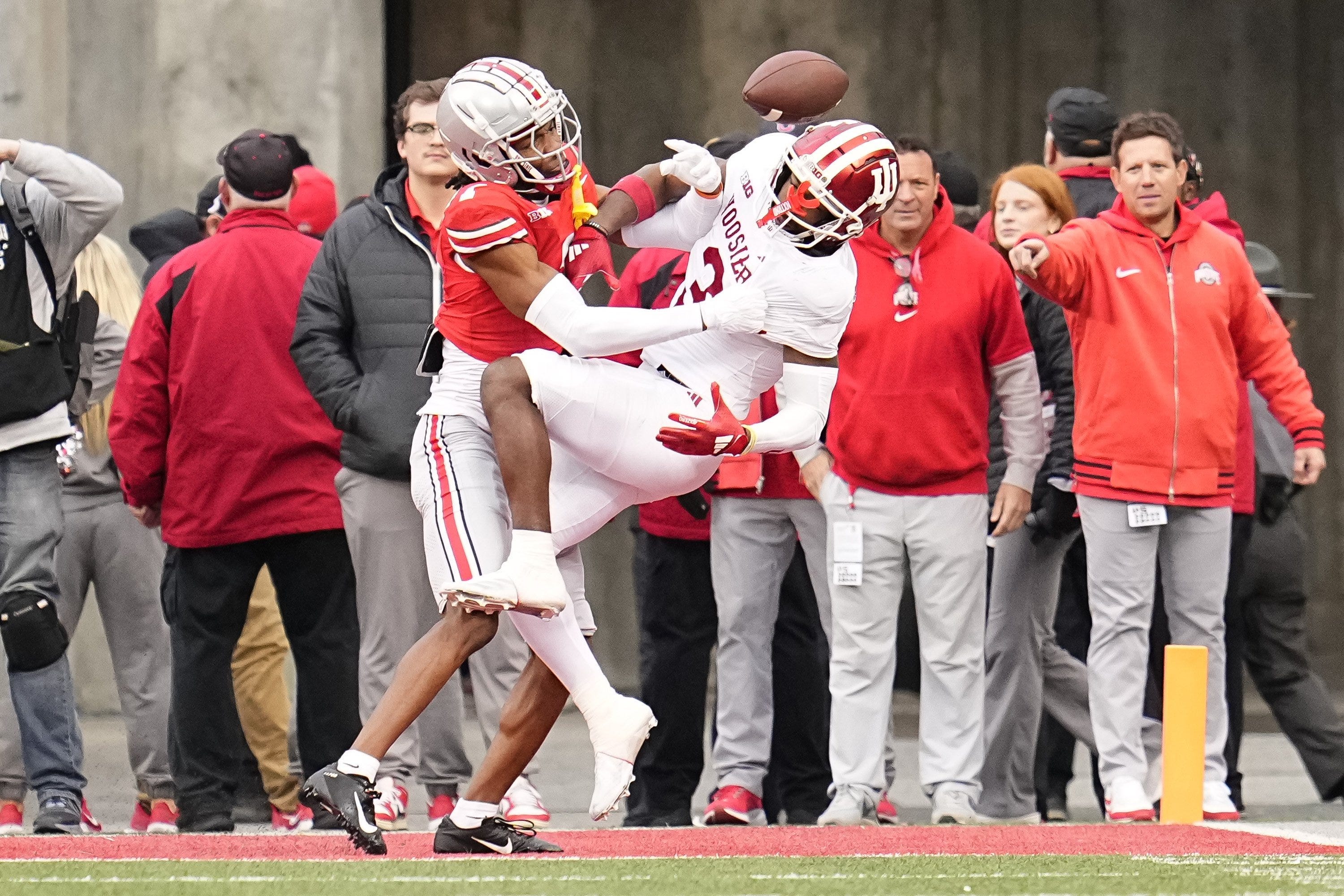 What college football games are on TV this week? College football ...