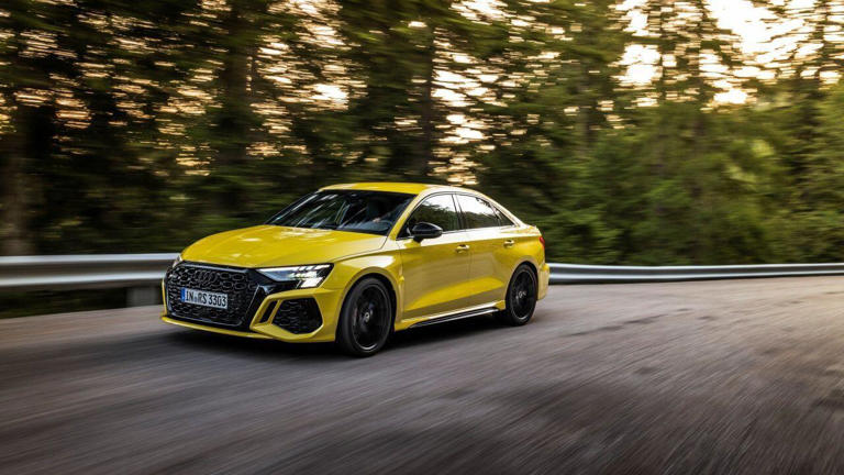 Audi celebra i 50 anni dell’iconico 5 cilindri: ecco cosa cambia per il ...