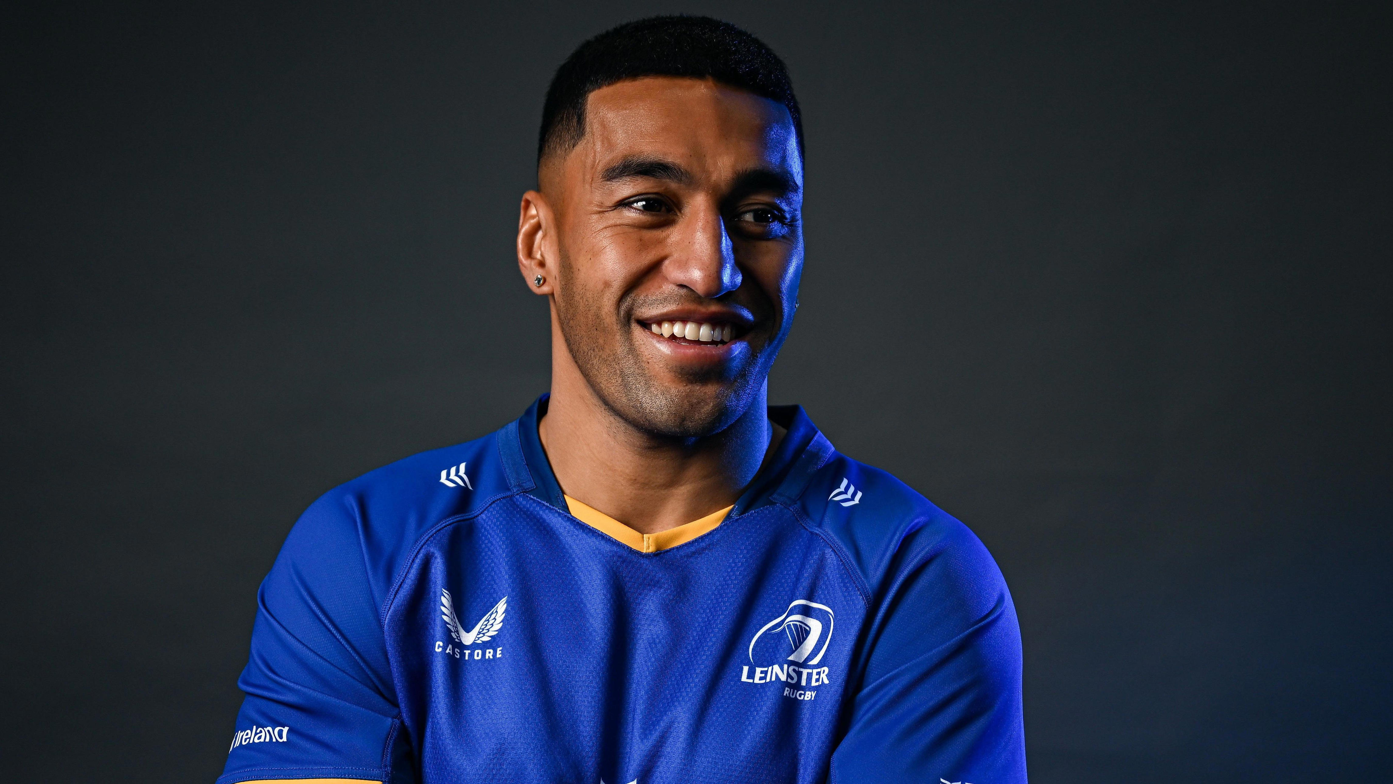 Ioane starts shock Leinster spell after Sexton spat