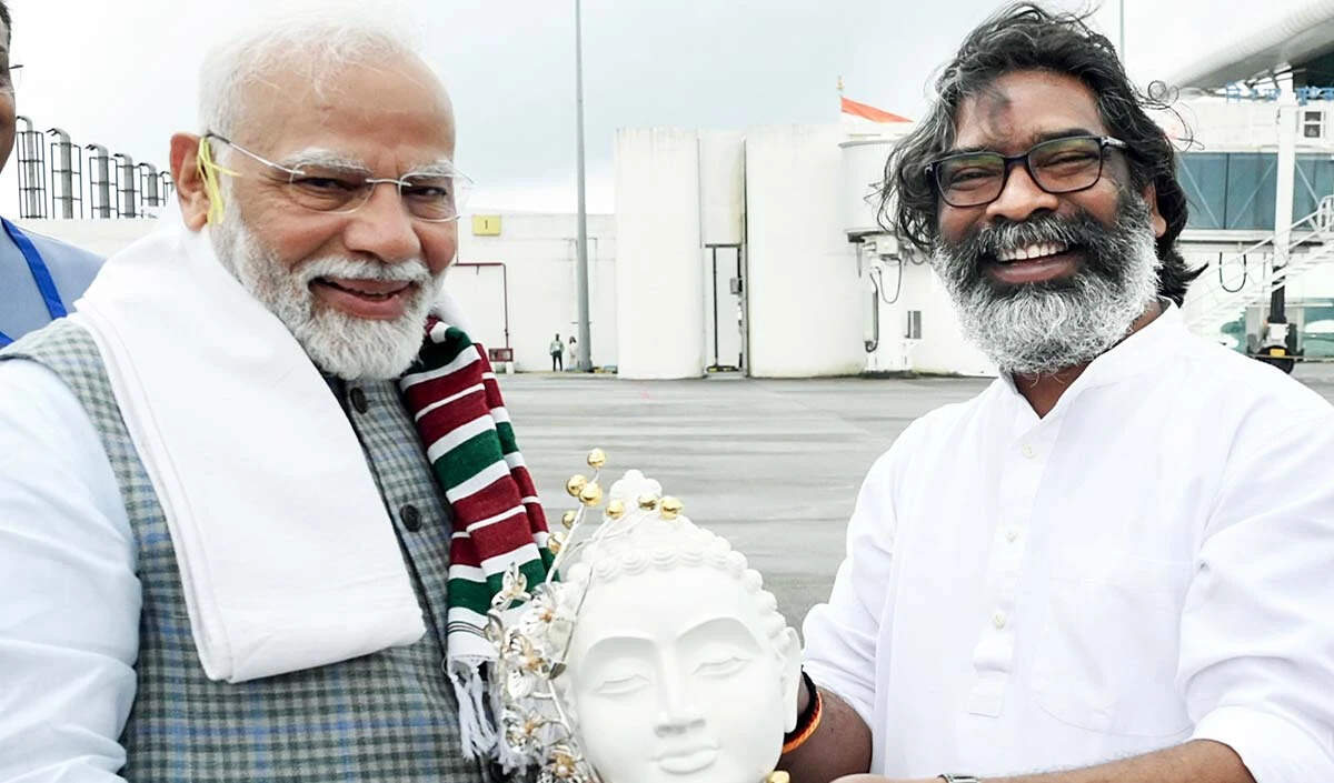 Political turmoil in Jharkhand: Speculations rise over potential BJP ...