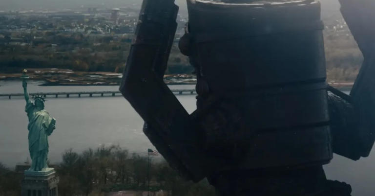 Marvel's Fantastic Four art shows Galactus without his helmet