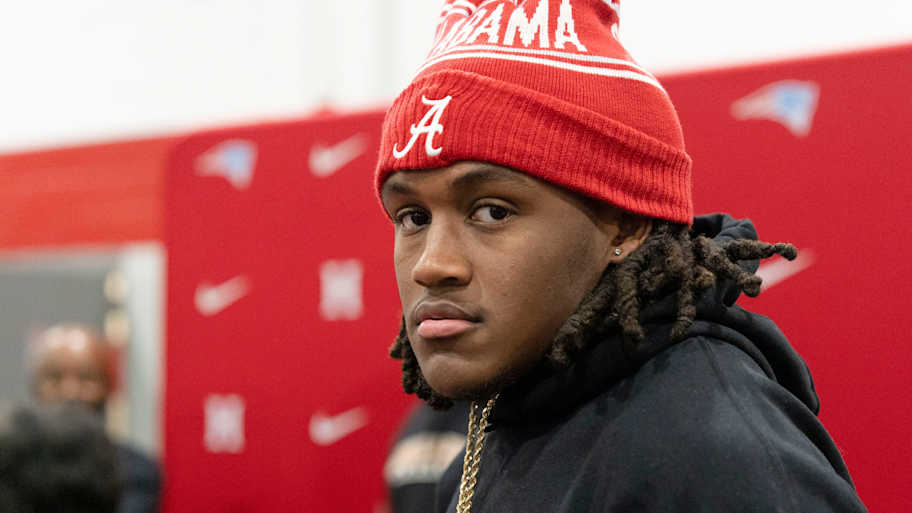 'He's going to be a program guy:' Tuscaloosa's Zay Hall achieves dream ...