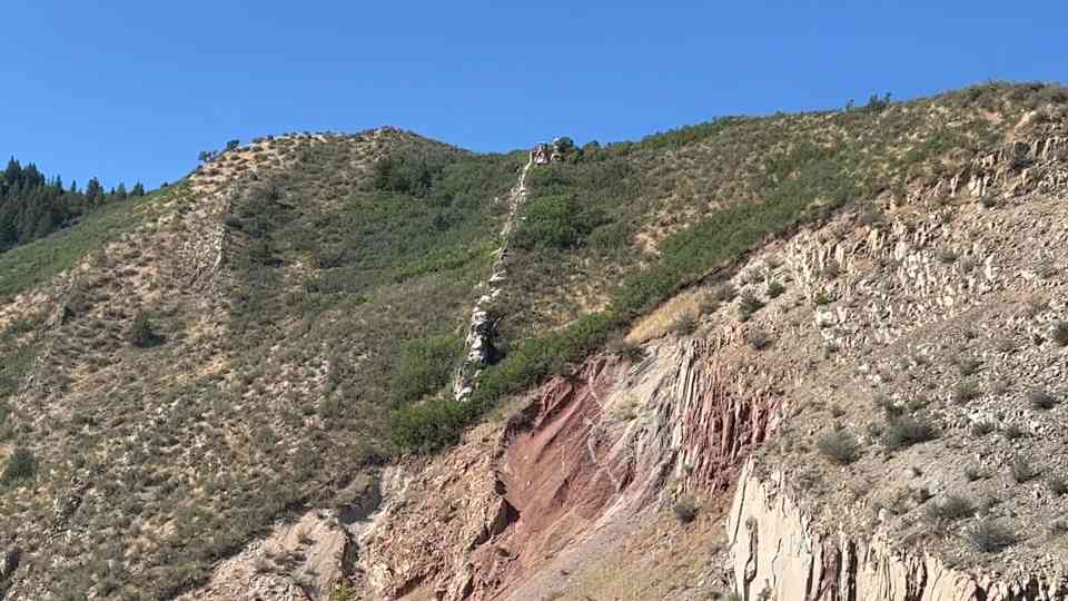 Why this Utah highway shows a devil’s slide into the sky