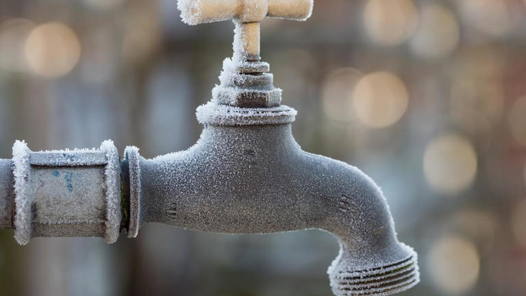 How cold does it have to be for pipes to freeze? Info as ice storm nears NC