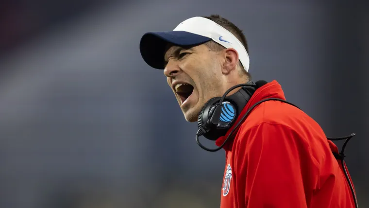 Jamey Chadwell has emotional reaction to longtime assistant stepping down