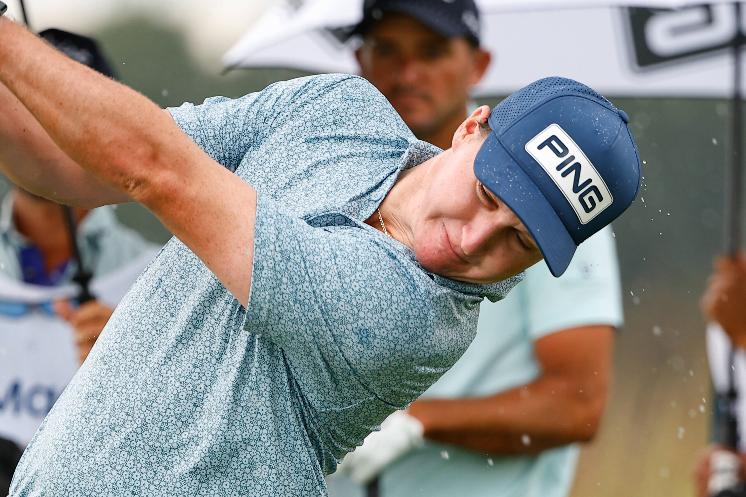 8 left-handed pro golfers with exactly one win