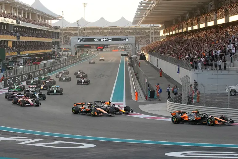 Formula 1: Η μάχη κορυφώνεται και ο πιο συναρπαστικός τελικός έρχεται ...