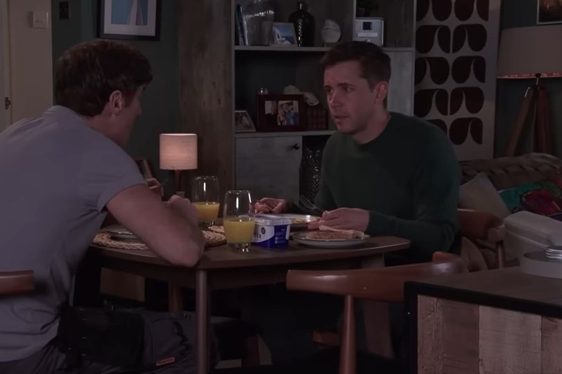 Coronation Street fans figure out Todd Grimshaw's saviour as disturbing ...