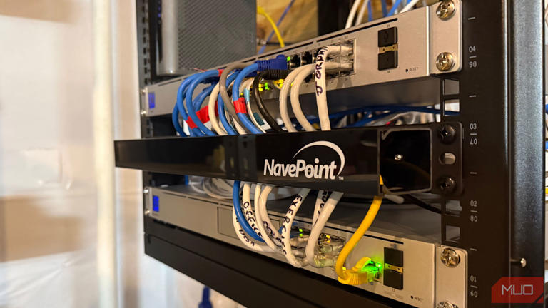 The difference between a network switch and a router (and why you need ...