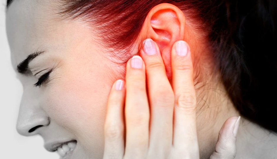 7 effective home remedies to treat itchy ears