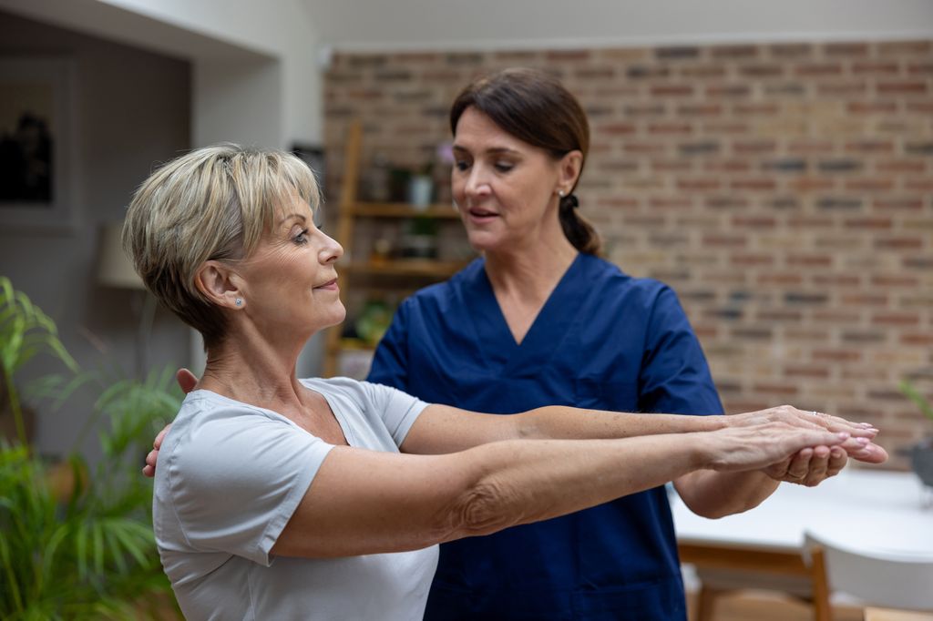 A neurologist lists 5 stroke symptoms you should never ignore
