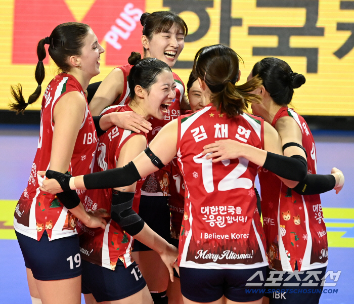 Lee Ju, I finished the first set with my serve!