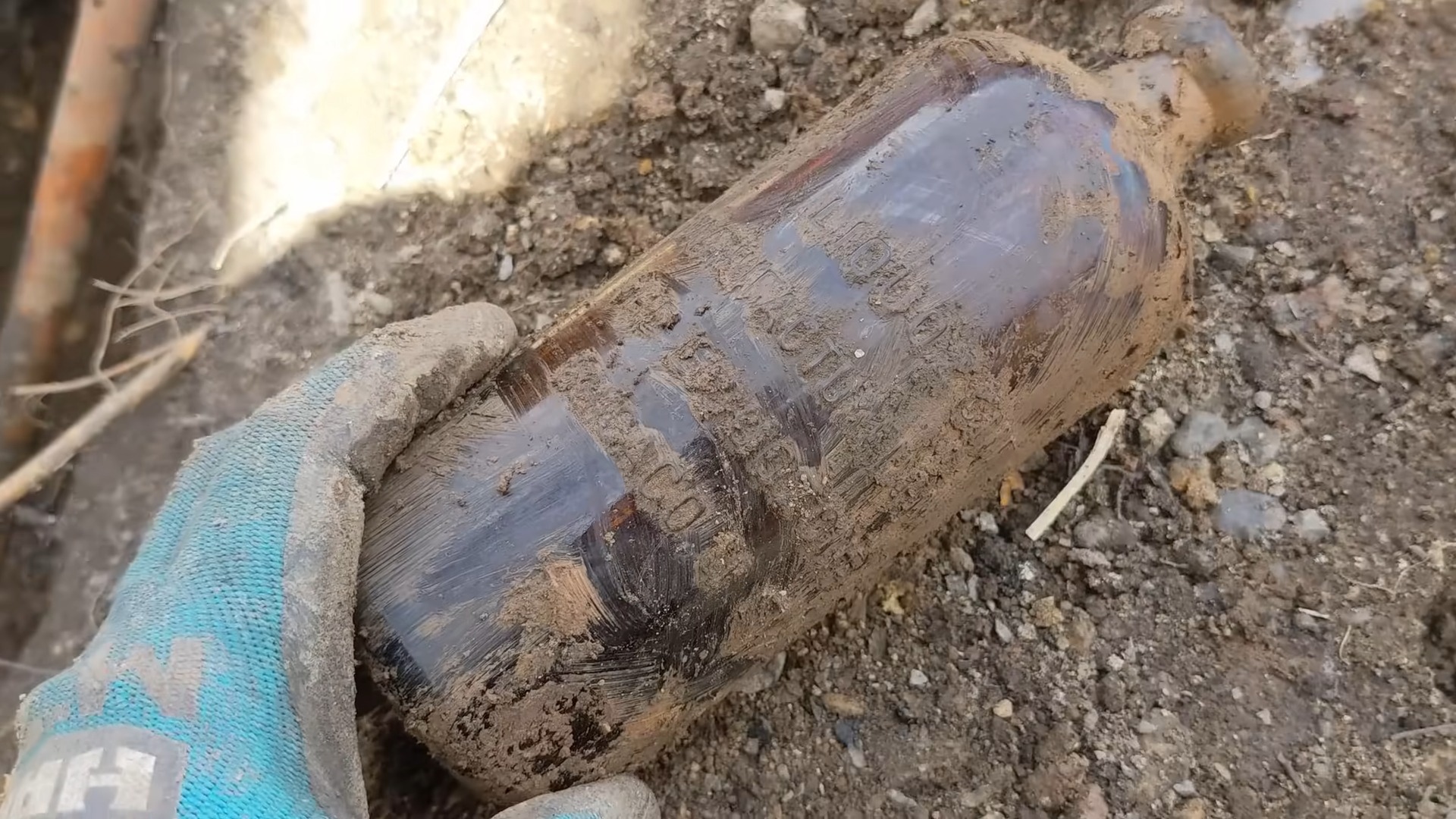 Why you should be careful where you step in this Alabama creek