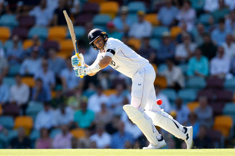 Joe Root scores first Ashes century down under as England and Australia ...