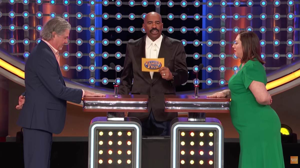 'Family Feud' host Steve Harvey couldn't keep it together after hearing ...
