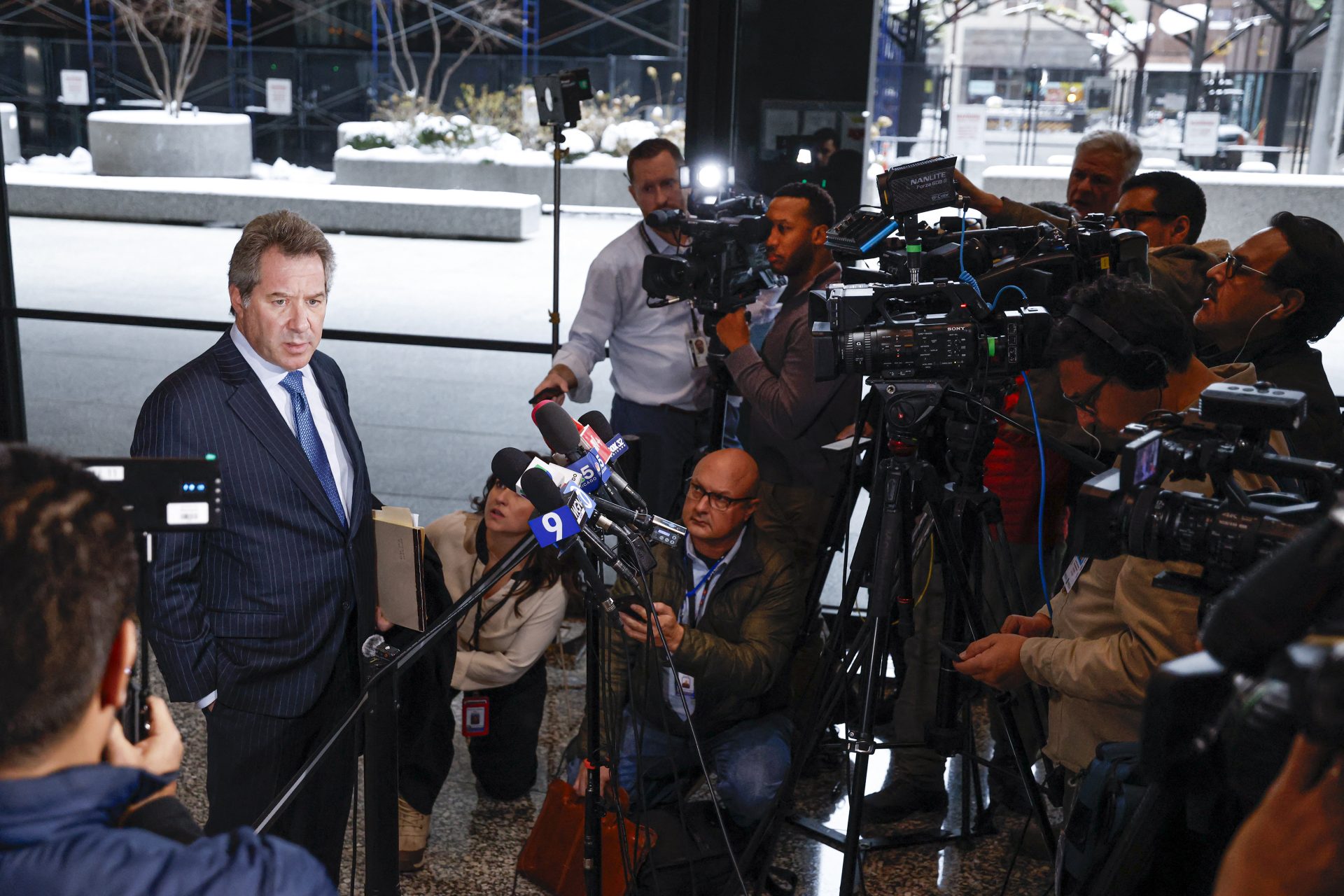 El Chapo's son pleads guilty to drug trafficking and will hand over $80 ...