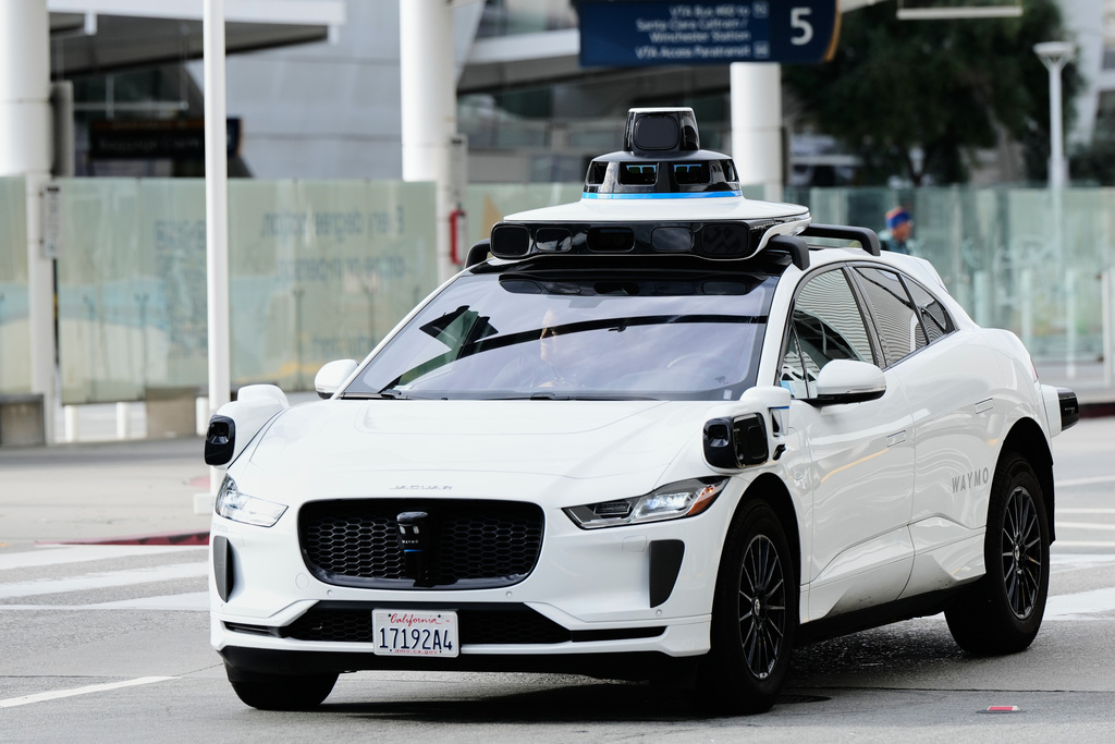 Viral Waymo crashes put driverless cars in the spotlight