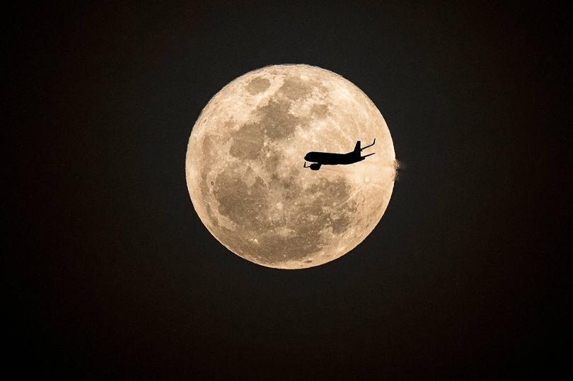 December's supermoon: Behind final full moon of 2025 and when it peaks