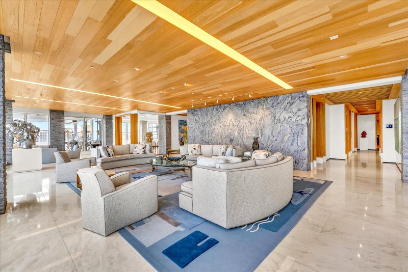American Eagle CEO lists trophy $33.9M penthouse in Key Biscayne, Miami