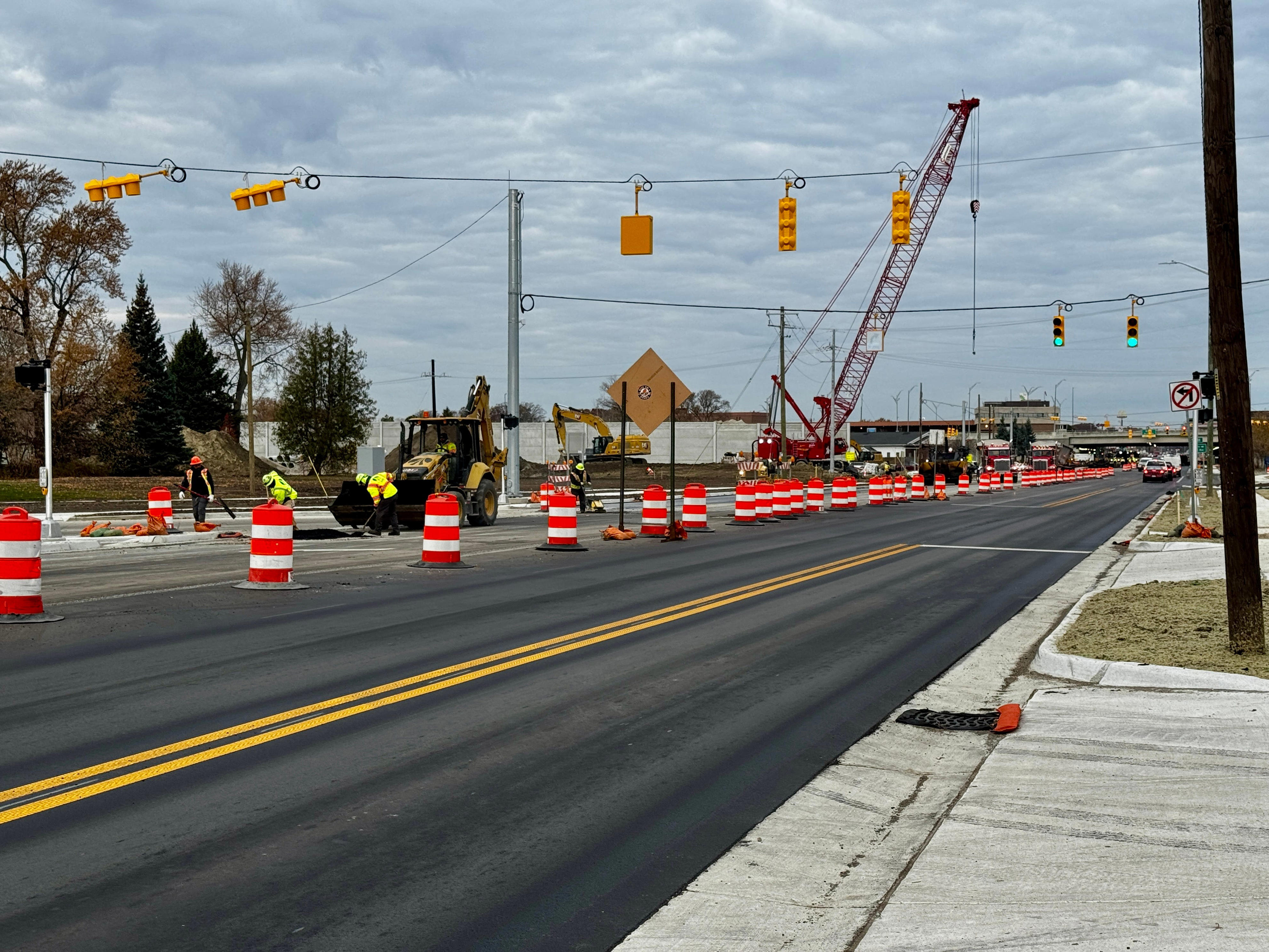 Michigan awards $3.9M to rebuild local roads for businesses