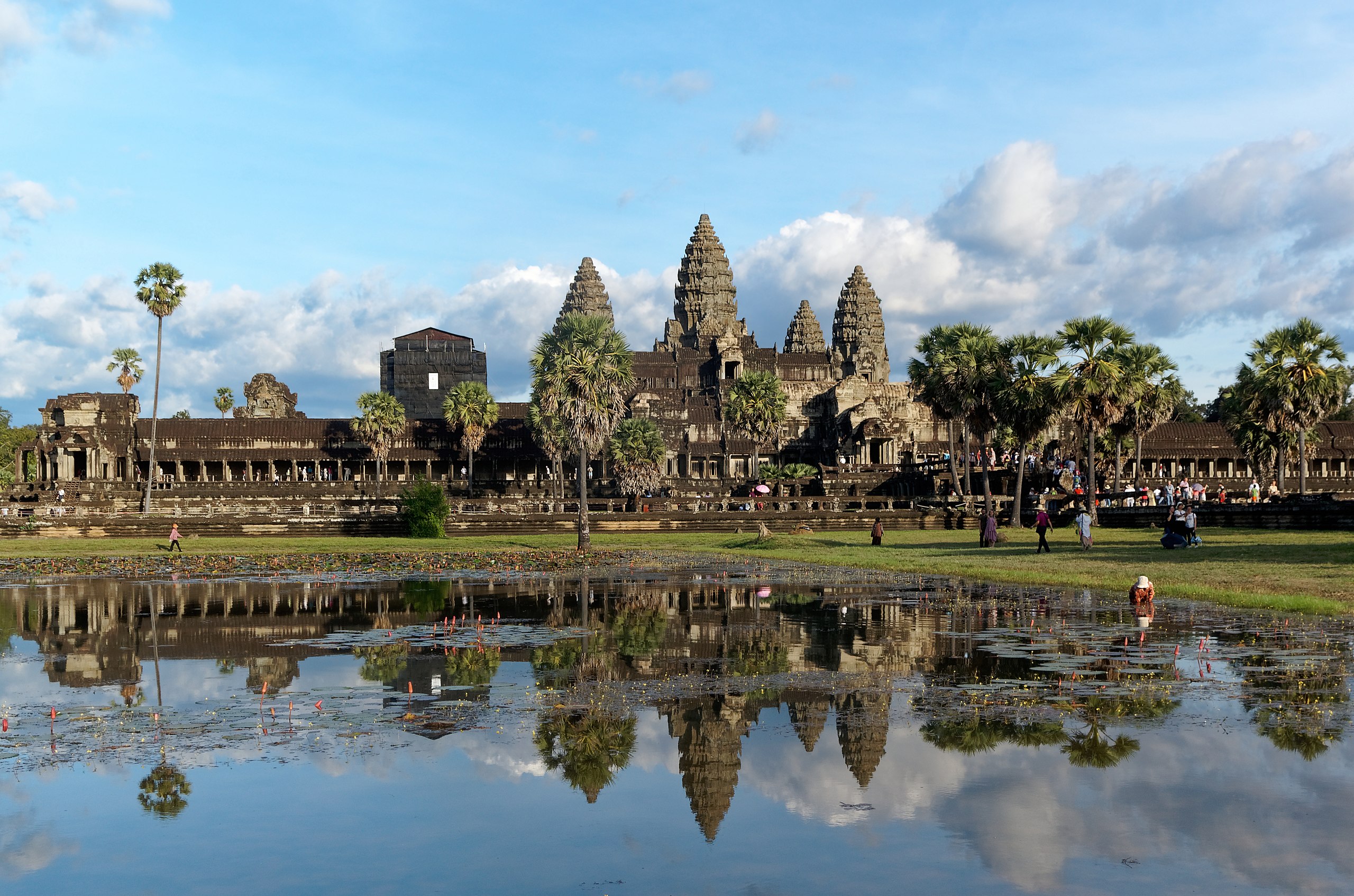 20 iconic movie locations you can actually visit in real life