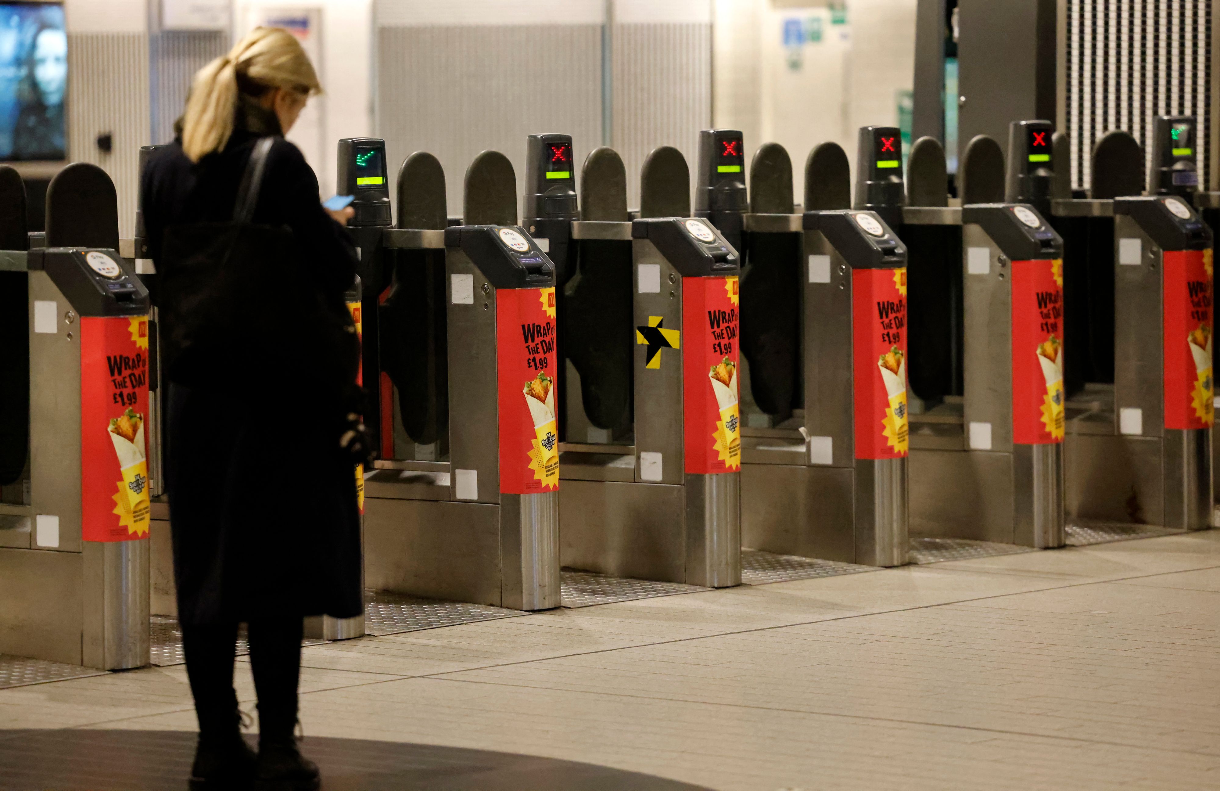 TfL disruptions latest: Northern line to be partially closed this ...