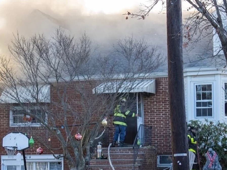 2 firefighters hurt after fire in Union County