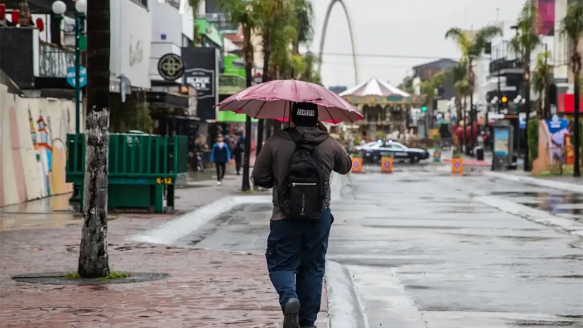Clima en Baja California: lunes lluvioso con mucho calor este 15 de junio
