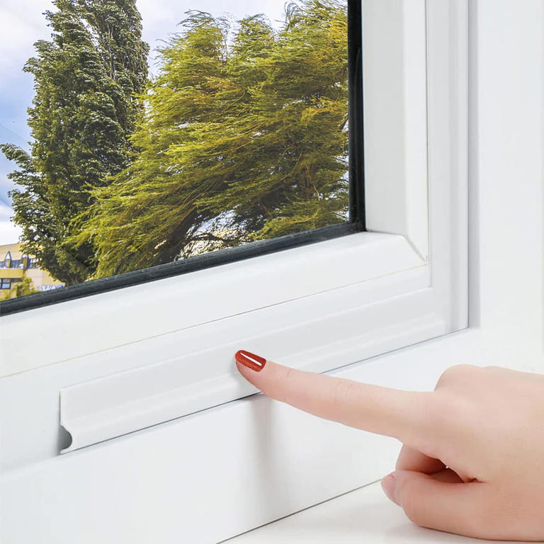 Keep your home warm with our sash window draught proofing tips
