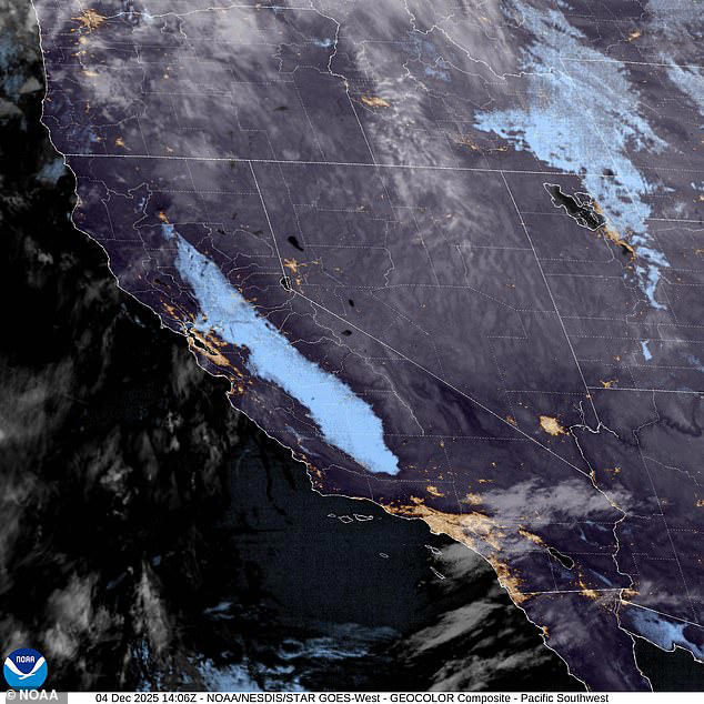 Mysterious 400-mile stretch of 'radiation' fog blankets 13 million ...