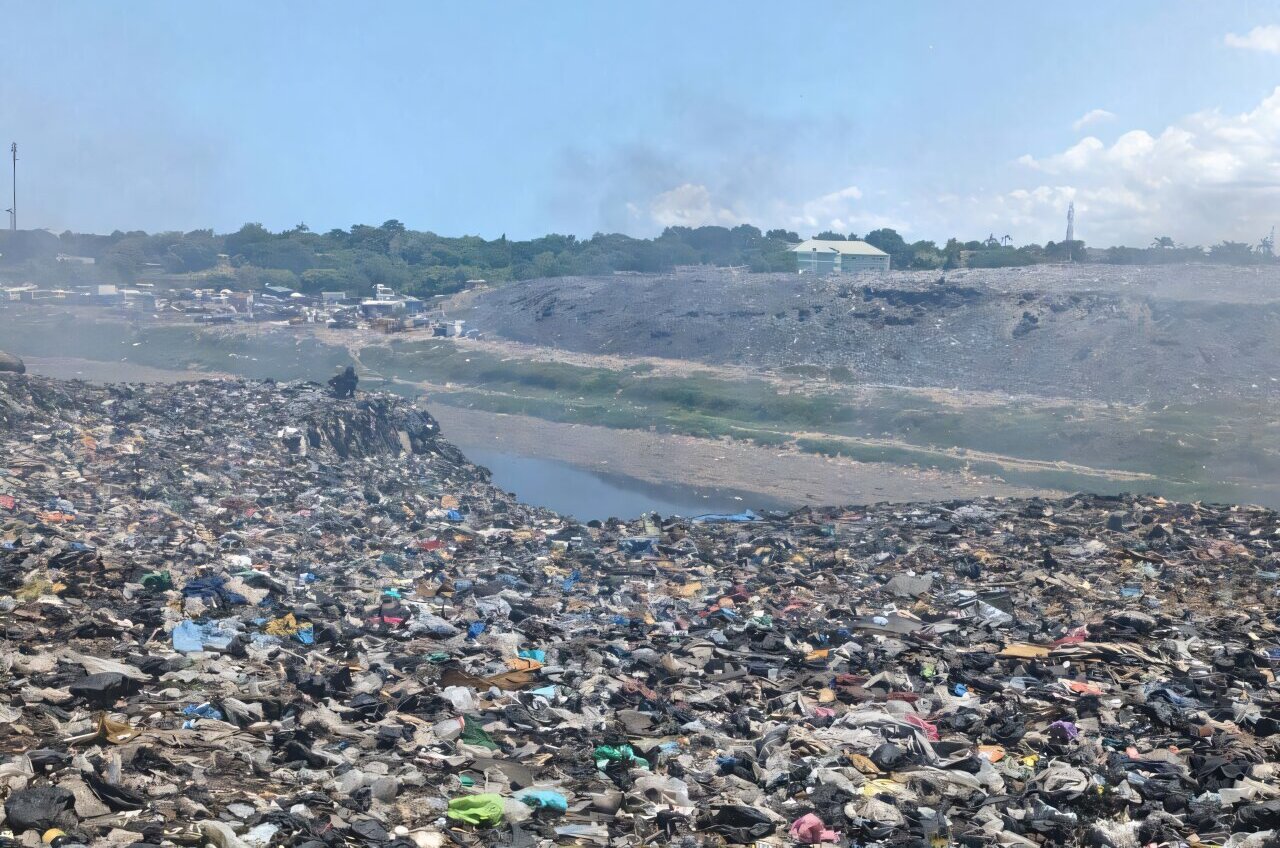 E-waste recycling in Ghana exposes workers to toxic pollution and ...