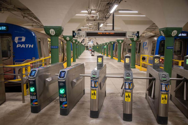 New physical card will replace MetroCard, SmartLink on PATH