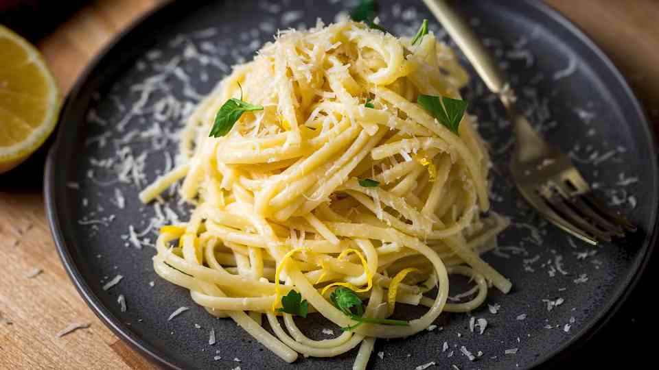 The quickest 4 ingredient pasta that tastes restaurant worthy