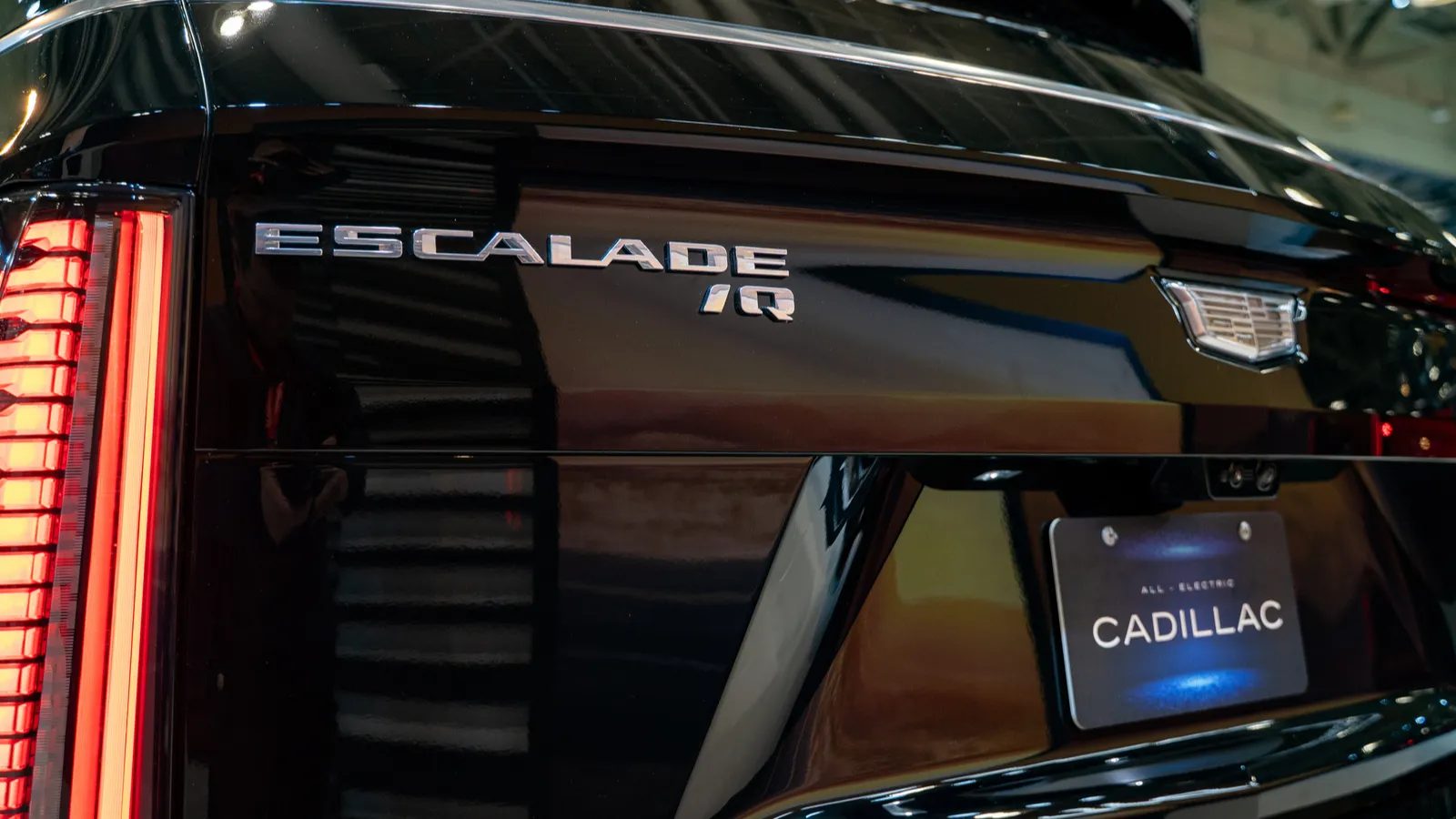 Cadillac Escalade IQ tackles key EV challenges with a familiar approach