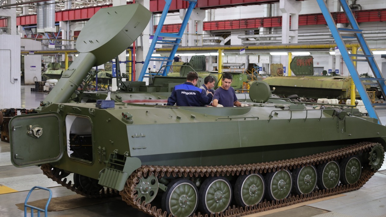This Russian vehicle can level an entire city block