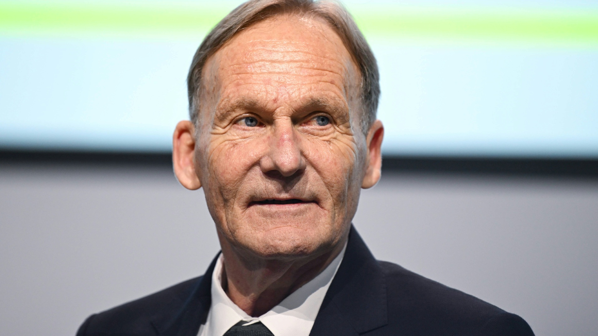Fußball: Bei Finanzvergehen - Watzke will Punktabzug