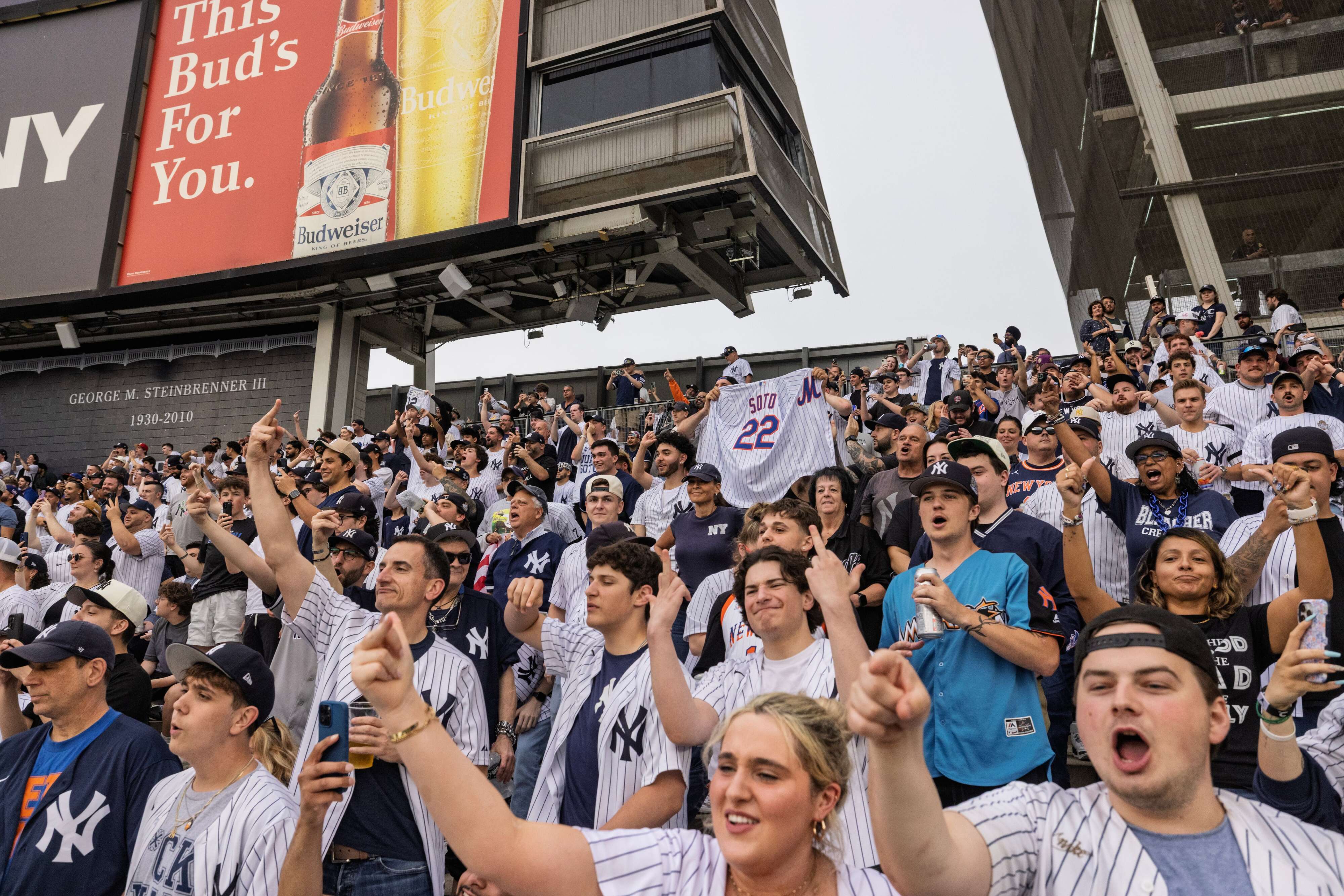 New Mets pitcher takes shot at Yankees fans on the way out: 'Y'all sure ...