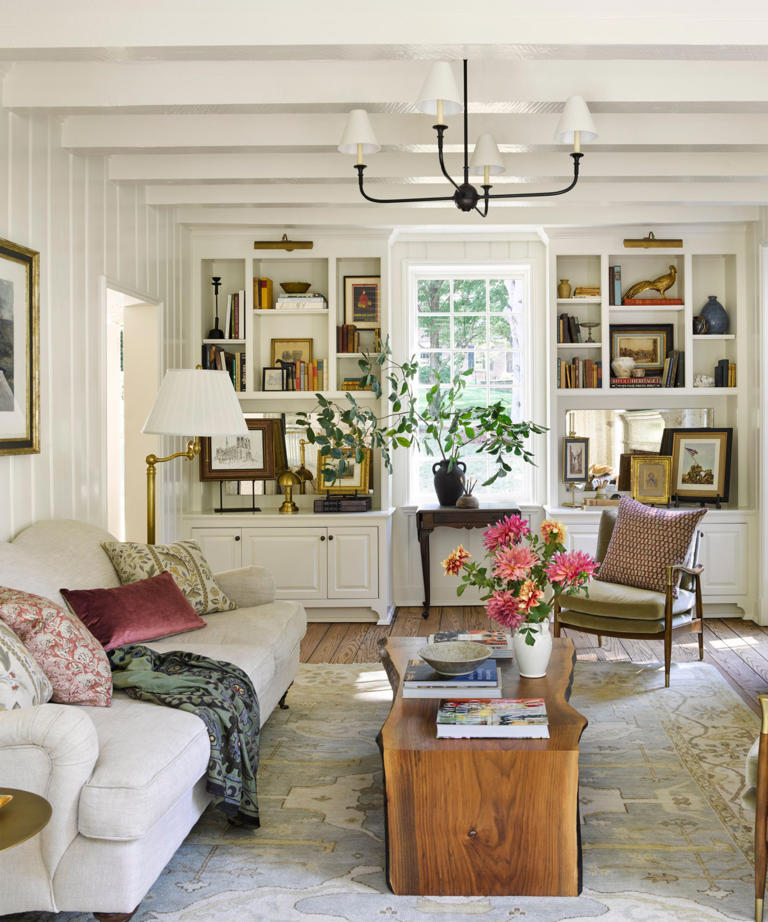 The biggest rug trends for 2026, according to designers