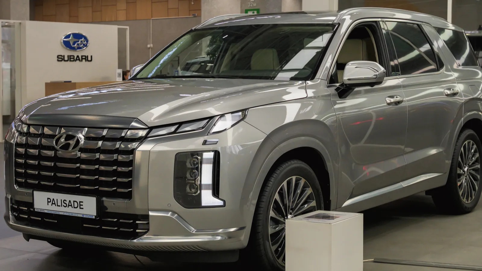 Automakers from Audi to Hyundai bring back buttons as touch-heavy ...