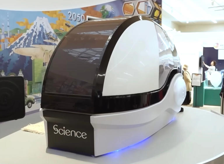 Too lazy to shower? This human washing machine can clean your body in ...